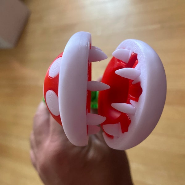 Piranha Plant Grabber Toy: 3D Printed Extendable Mario Bros Collectible ...