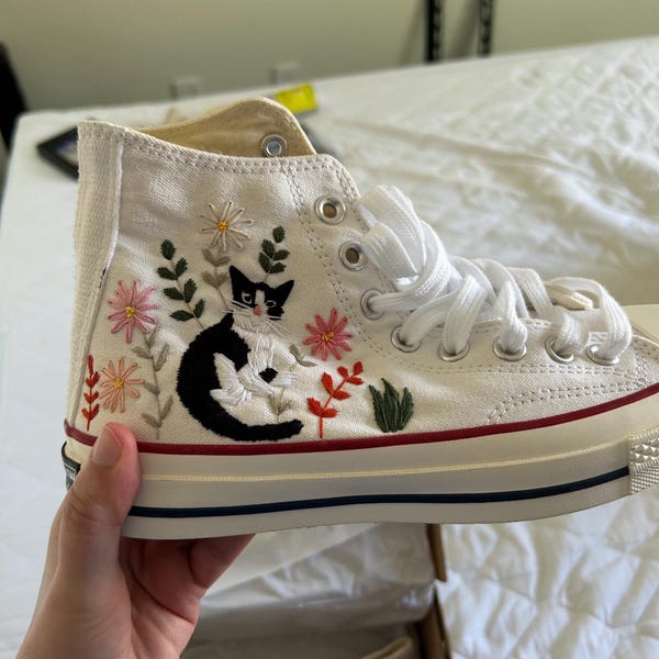 Custom Cat Embroidered Converse Platform Sneakers, Pet Portrait Shoes ...
