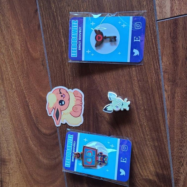 Chibiformer Bumblebee & Ratchet Hard Enamel Pin Transformers, Autobot ...