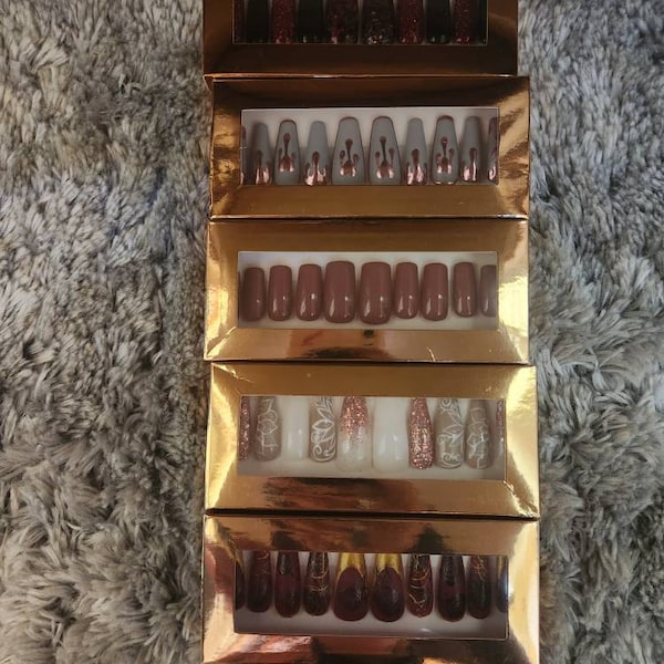 Gold Metallic Chrome and Green Press on Nails Press on Nails, Fake ...