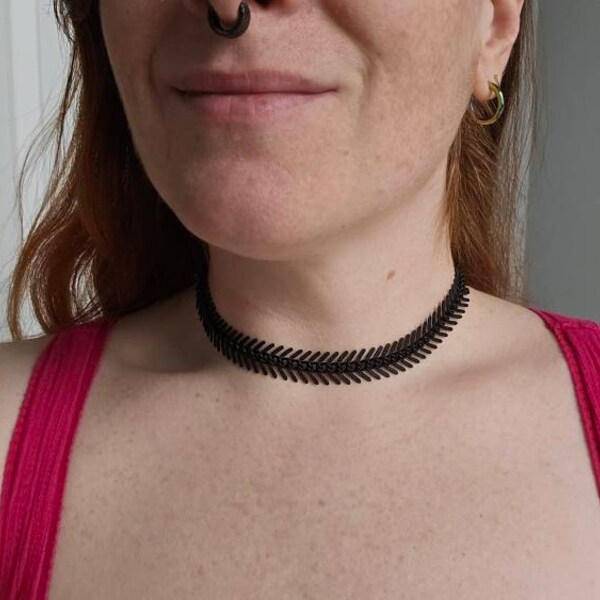 Blackened Vertebrae - Spine Chain Necklace in Black Matte - Fishbone ...