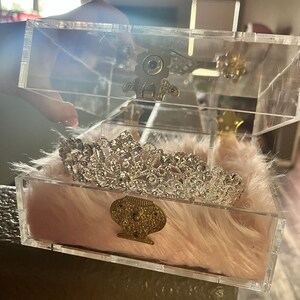 Tiara Carrying Case, Wedding Tiara Display Box - Etsy