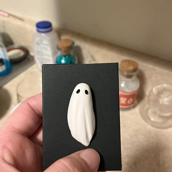 Ghostly Spectre Pin - Ghost Pin Badge, Halloween, Goth, Gothic, Gift ...