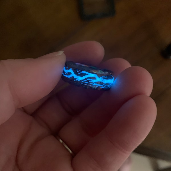 Lightning Glow Ring, Hammer Texture Ring, Titanium Wood Glow Ring, Mens ...
