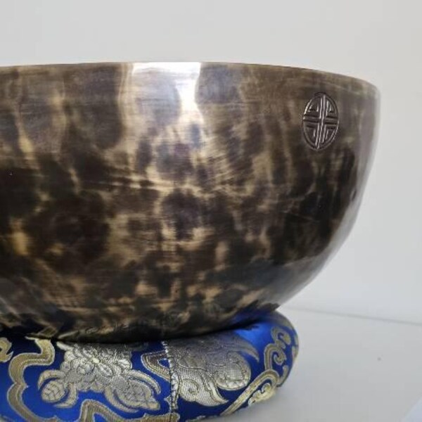 Tibetan ETCHING Singing Bowl Sets of 7- Handmade Tibetan Singing Bowl ...