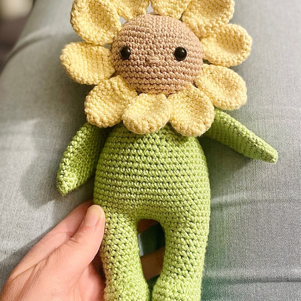 Flower Baby Crochet Pattern, Flower Baby Amigurumi Pattern, Sun Flower ...