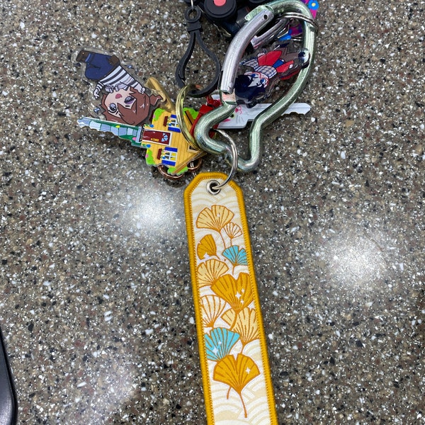 Woven Floral Jet Tag Keychain - Etsy