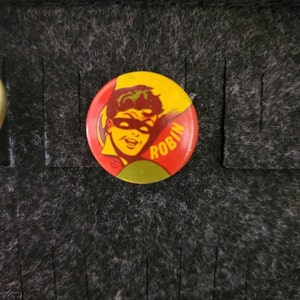 Vintage Sweet Coron Tin 2001 Sanrio Co Sweetcoron Bumble Bee Character ...