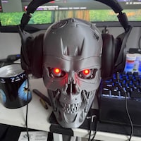 Terminator Endoskeleton Headphone Holder, Skull T-800 LED Bust, Headset ...