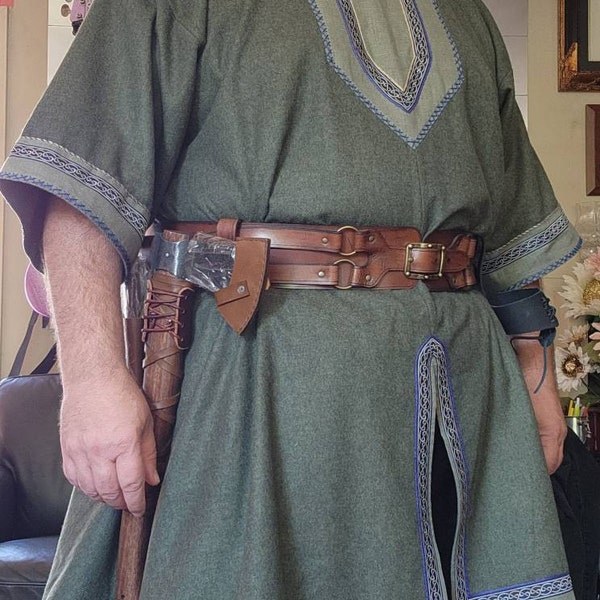 Armstreet Medieval Linen Overdress With V-neck ilse the Bright Viking ...