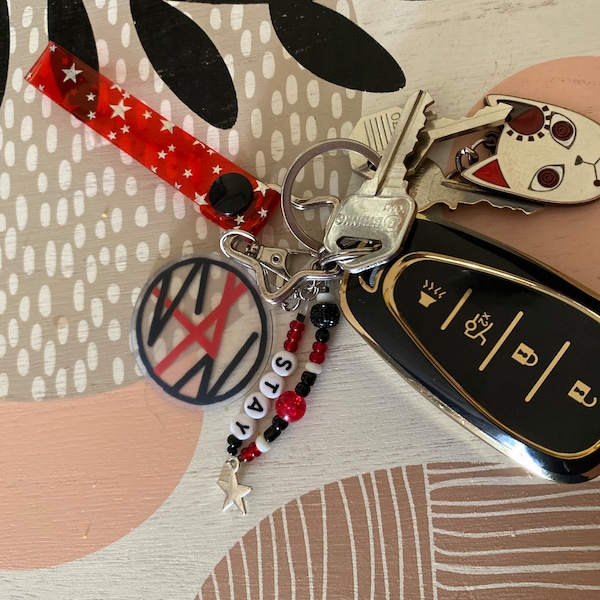 Stray Kids KPOP Keychain - SKZ - Stay - Etsy