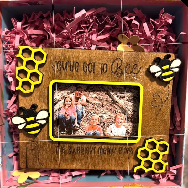 SVG Mom Fridge Photo Frame Magnet | Mother's Day Gift| Refrigerator ...