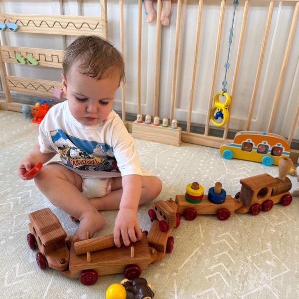 Deluxe 5-car Wooden Train Set - Traditional Toy Train - Large Handmade ...