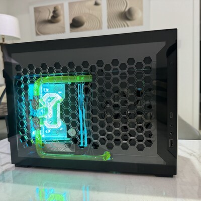 Lian Li A4H2O Custom Vented Side Panel - Etsy