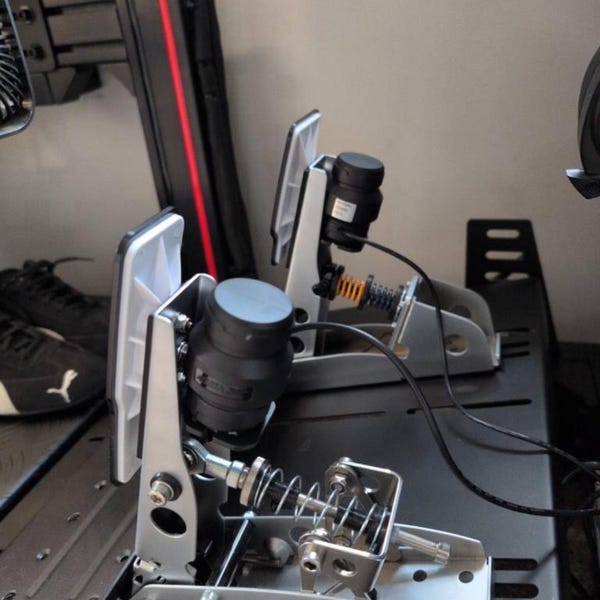 Simagic Rumble Haptic Pedal Reactor Neo P-HPR Neo Mount for Fanatec CSL ...
