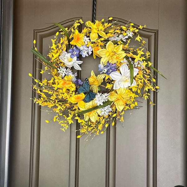 Big, Bold, Beautiful Silk Dahlia, Rose, Oval Door Wreath; Airy Summer ...