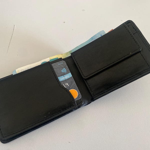 Very Small Wallet / Coin Purse, Size XS, Leather, Comes in Blue, Red ...