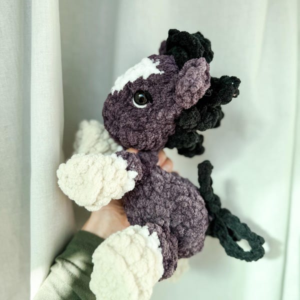 ITTY Paylin the Pony Snuggler + Stuffie 2-in-1 Crochet Pattern | No Sew ...