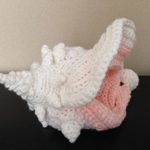 Crochet Queen Conch Shell Rare Vintage Pattern Sea Ocean Beach Mollusk ...