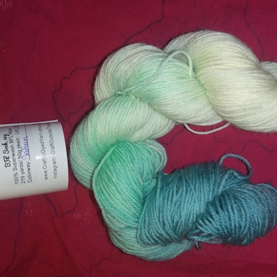 Seafoam Hand Dyed Yarn / Handdyed Yarn, Sock Yarn, Gradient Yarn, Wool ...