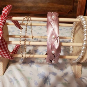 Pigtail Display. Head Stand Girl Puff Pigtail Silhouette. - Etsy