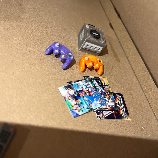 90s Retro Miniature PC - 7 Pieces - Customize Monitor With Any Image ...