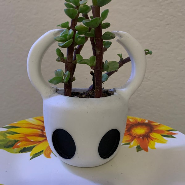 Hollow Knight Ghost Head Plant Pot and Hornet Head Plant Pot / Planter ...