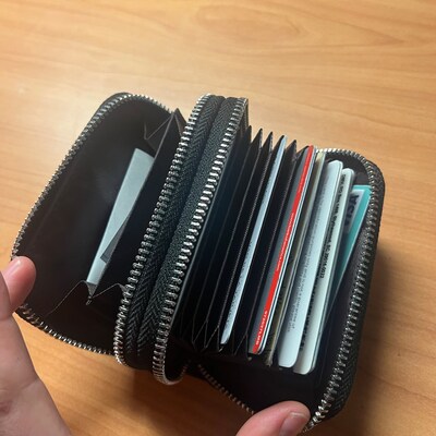 AG Wallets Set of 2 Heavy Duty Vinyl 6 Pages Trifold Wallet Credit Card ...