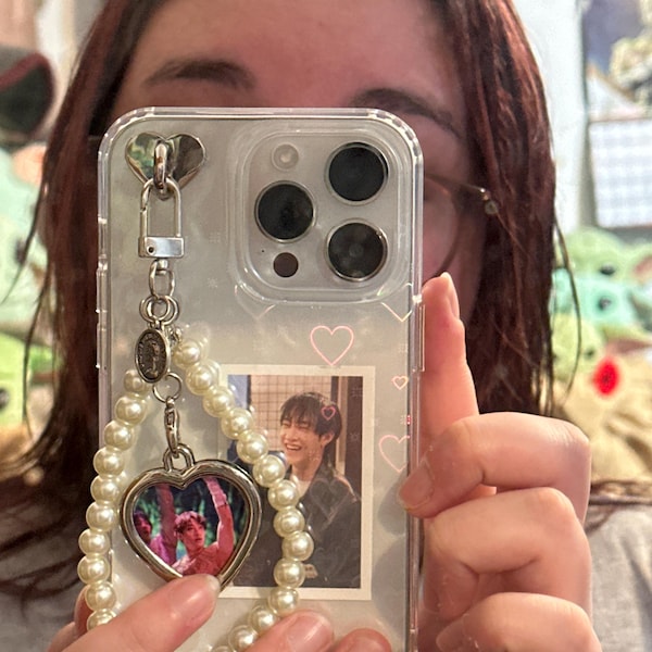 Custom Charm Keychain (pearl) |any K-pop Member/anime/actor/ Actress ...