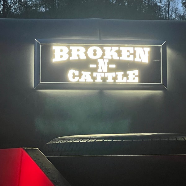Custom Lighted Livestock Trailer Sign - Etsy