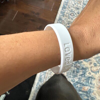 Custom Silicone Bracelet Make Your Own Rubber Wristbands With CUSTOM ...
