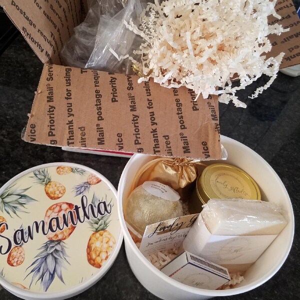Self Care Gift Box, Wellness Gift, Package for Friend, Unique Gift ...