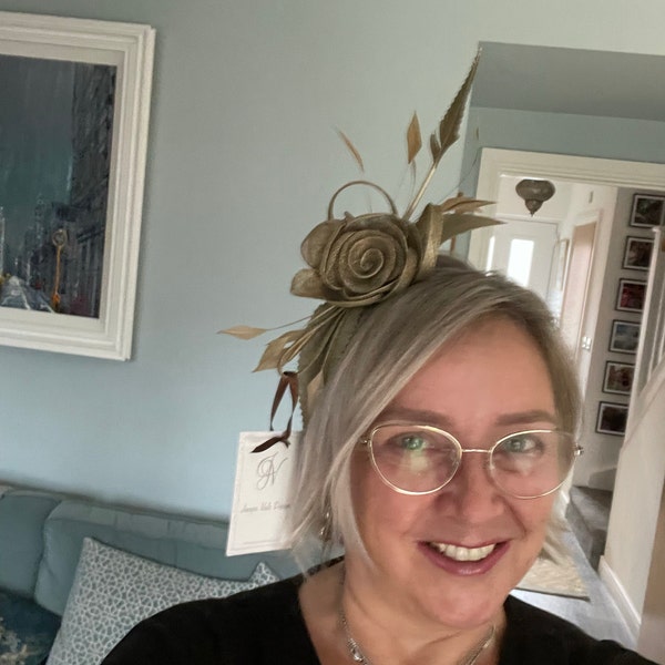 Dramatic Emerald Green Fascinator Headpiece for Races Ladies Day Derby ...