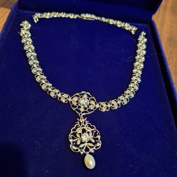 Rose's Necklace Worn During the Titanic Deck Stroll Amethyst and ...