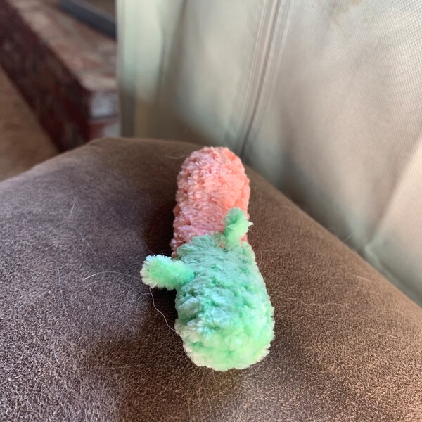 Snapping Fidget Worm - Etsy