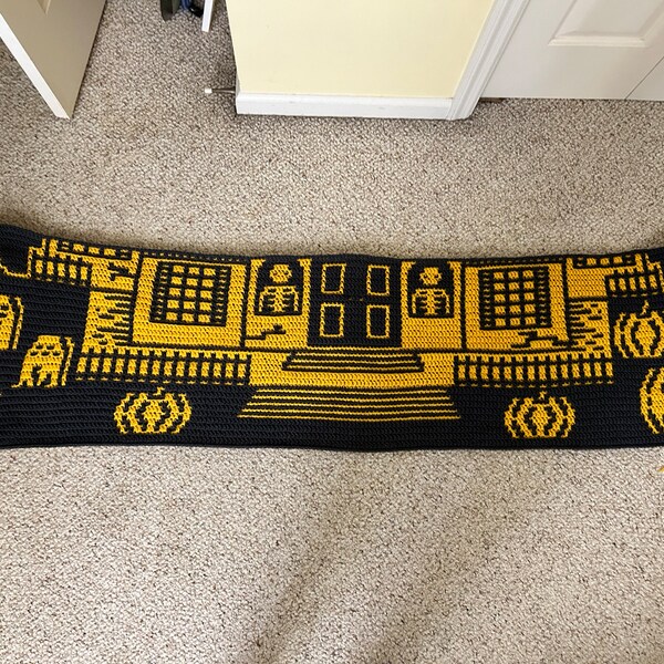 Haunted Hilltop Horror House Overlay Mosaic Crochet Pattern - Etsy