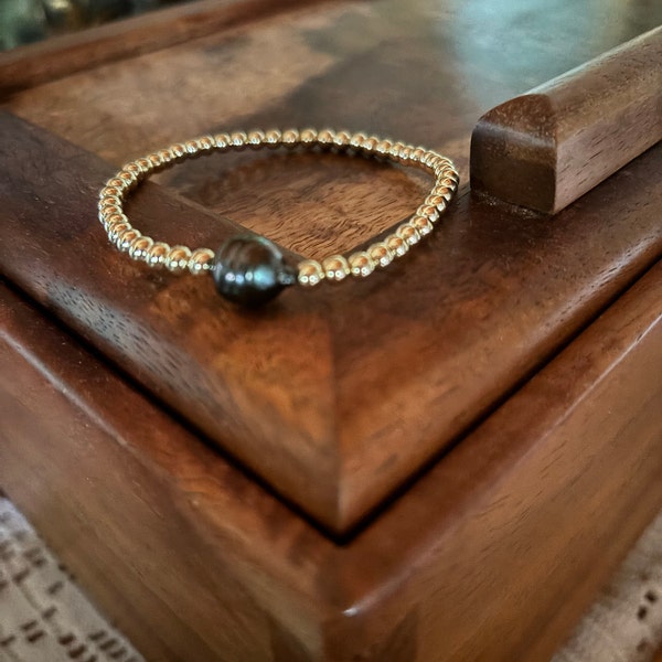 One Miter Shell Bangle Bracelet, Shells, Hawaiian Jewelry, Handmade in ...