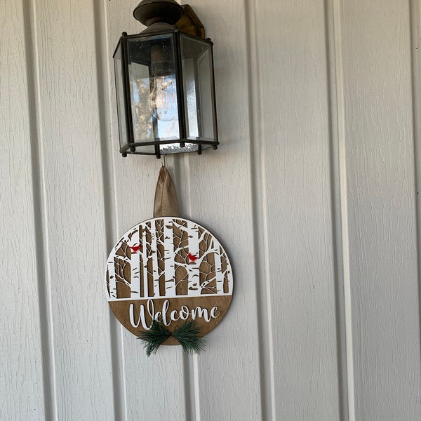 10 Inch Winter Cardinal Round Welcome Sign Hanger | Holiday Welcome ...