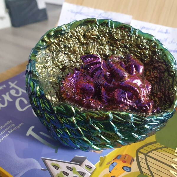 Paperweight/ornament With Tree, and Stream in Epoxy Resin Art - Etsy