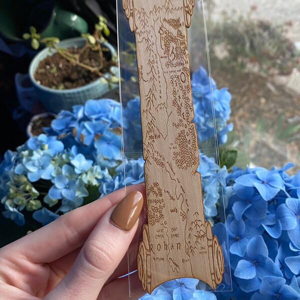 Middle-earth Scroll Map Wooden Bookmark | Lord of the Rings Bookmark ...