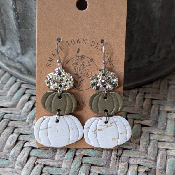 Leather Keychain Cutting Die, 3 INCH, Pig Keyring, Orange Foam, Sizzix ...