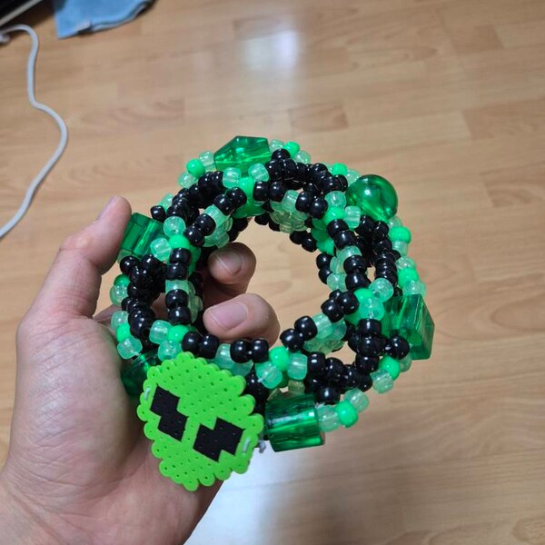 Glow in the Dark Star Kandi Harness,festival Outfit,rave Outfit,kandi ...