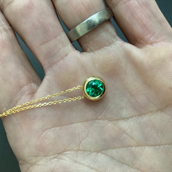 Round Emerald Pendant Necklace 14k Yellow/white Gold, Emerald Bezel ...