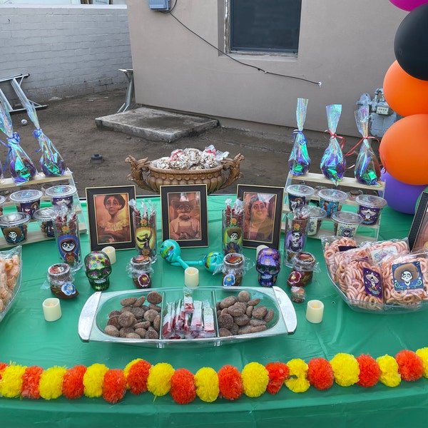 Coco Photo Ofrenda, Coco Altar Photos , Coco Movie, Coco Party, Coco ...