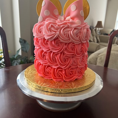 Edible Fondant Bow and Gold Ears Cake Topper - Etsy