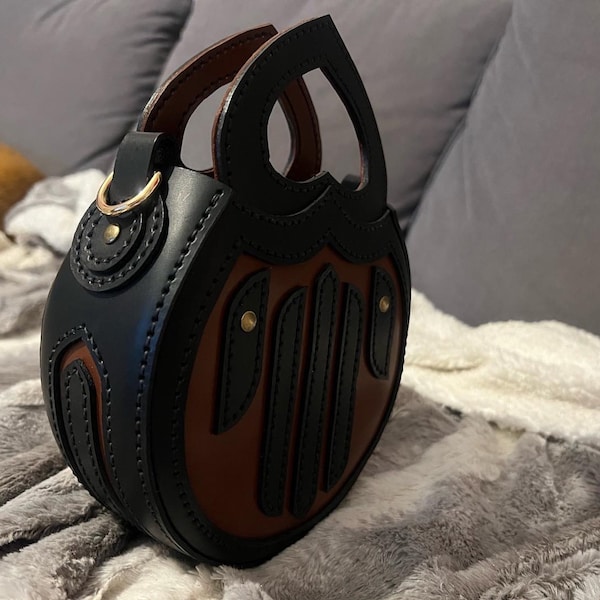 Leather Bag Pattern - Leather DIY - Round Bag Pattern - Leather ...