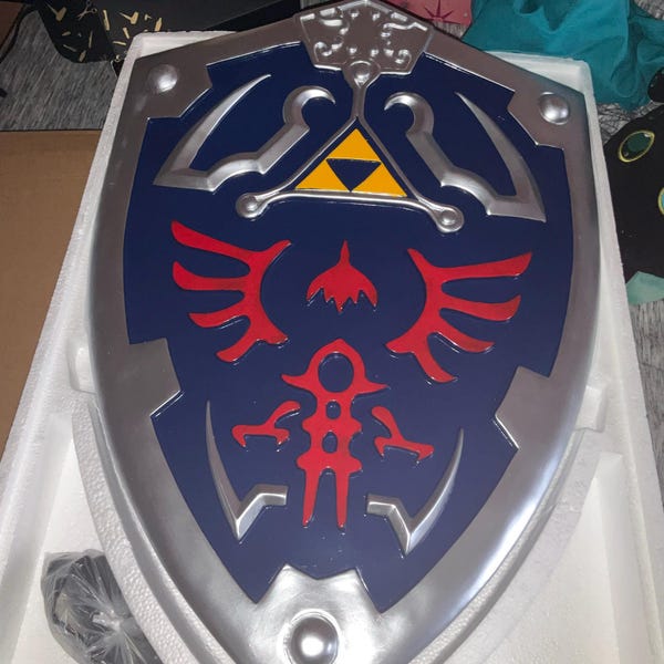 Full Size Link Hylian Zelda Shield With Grip & Handle - Etsy
