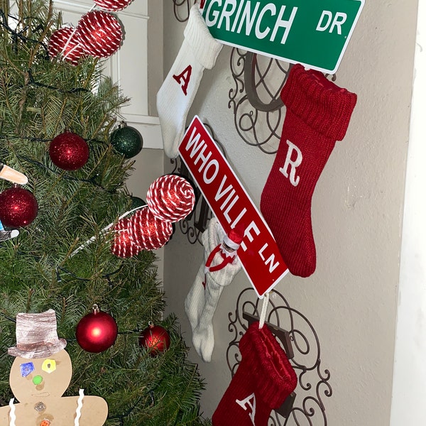 Grinch Drive METAL Christmas Street Sign 3"x12" New & Handmade! - Etsy