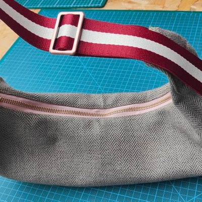 Crosstown Crescent Bag PDF Sewing Pattern - Etsy