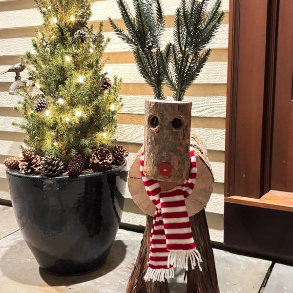 Large Log Reindeer - Etsy